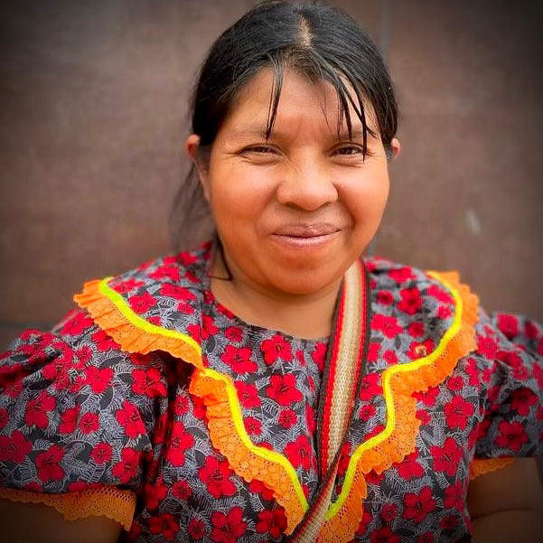 Favorites by Colombian Artisans – MAR